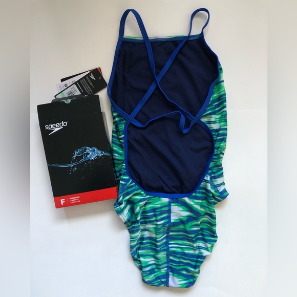 Speedo | Swim | Nwt Speedo Wave Wall Crossback One Piece Womens ...